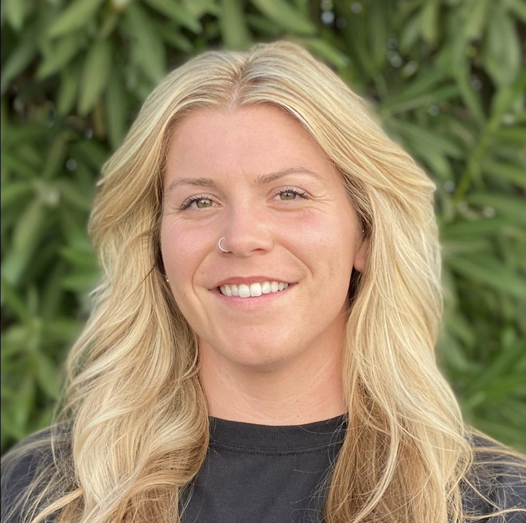 Ashley Macdonald's Instagram, Twitter & Facebook on IDCrawl