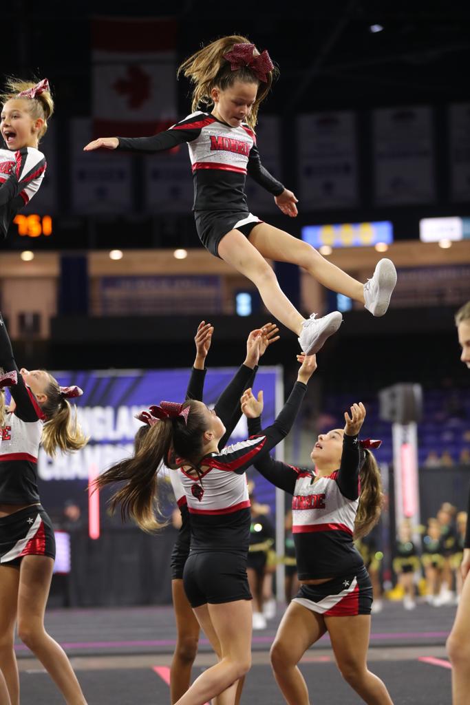 Monroe Lions Cheerleading