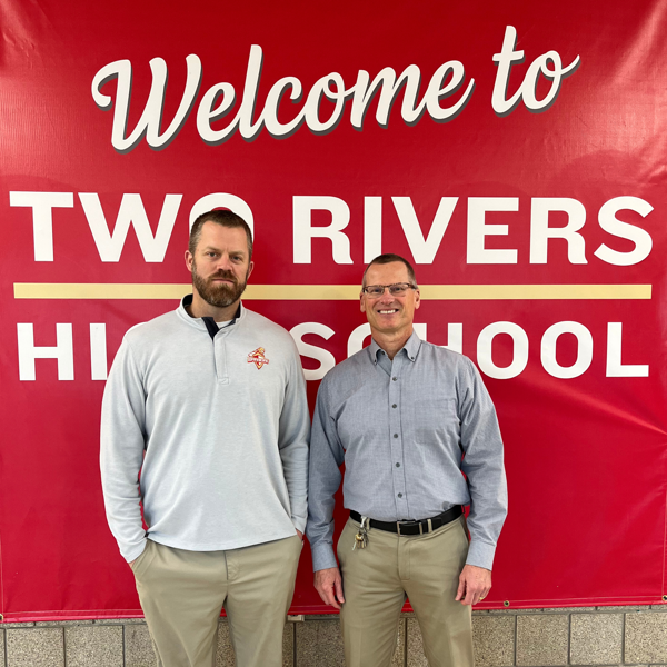 Two Rivers Hires Bruce Carpenter to Co-Lead Football Program