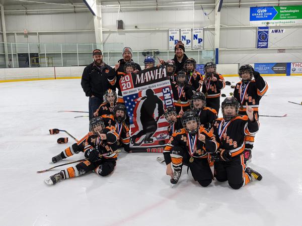 Jr. Flyers Girls 10U A team wins MAWHA Championship