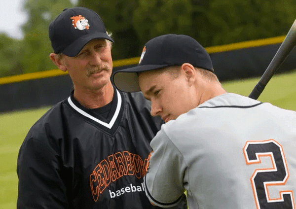 A lifelong Bulldog, Cedarburg baseball coach Jack Friess retires after ...