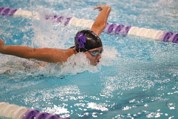Girls Swim and Dive: Looking to Make a Splash in New Section