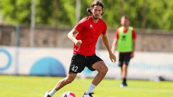 FC Tulsa adds midfielder Aaron Kacinari on loan from US Triestina