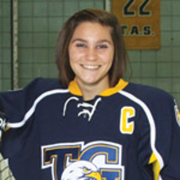 Eagles shutout Wildcats 5-0