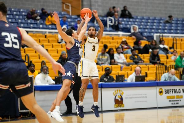 BASKETBALL: Former Shipley School Standout Sam Sessoms Continues to ...