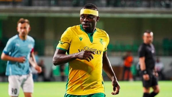 AV ALTA FC signs Nigerian goalscorer Emmanuel Alaribe