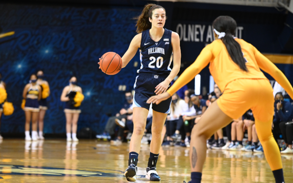 'Nova women win fifth straight behind Siegrist