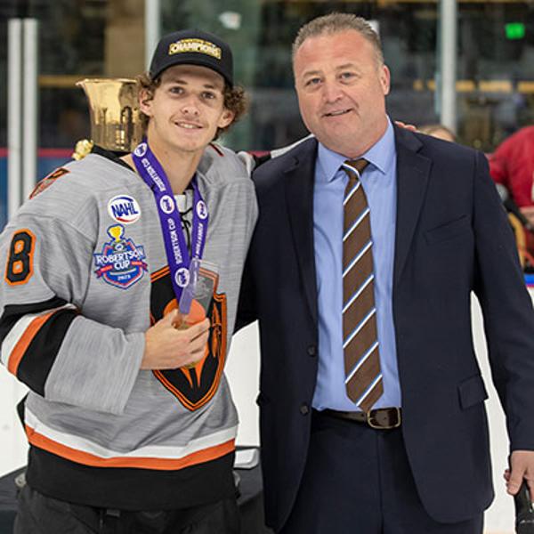 Jr. Ducks alumni Brendan Williams wins NAHL playoff MVP
