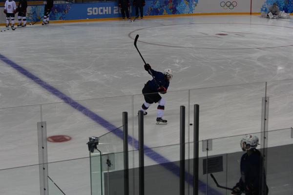 Olympic Notebook: Women's Team Pushes Pace in Practice