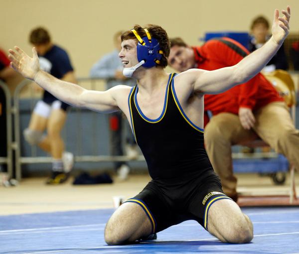 Chandler Rogers name wrestler of the week by USA Wrestling