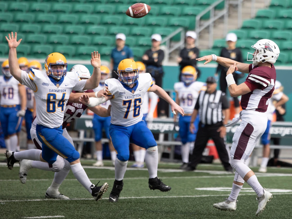 REGINA THUNDER HAS SASKATOON HILLTOPS' NUMBER IN REGULAR SEASON