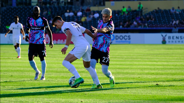 Union Omaha, Forward Madison Finish Level