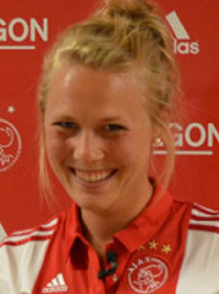 Going Dutch: Verona's Melin signs with legendary club AFC Ajax