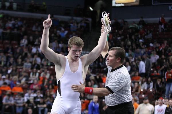 195 pound rankings are out with Koelling on top