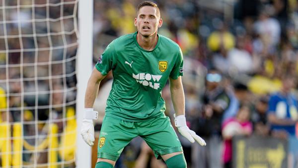 New Mexico United re-signs goalkeeper Alex Tambakis