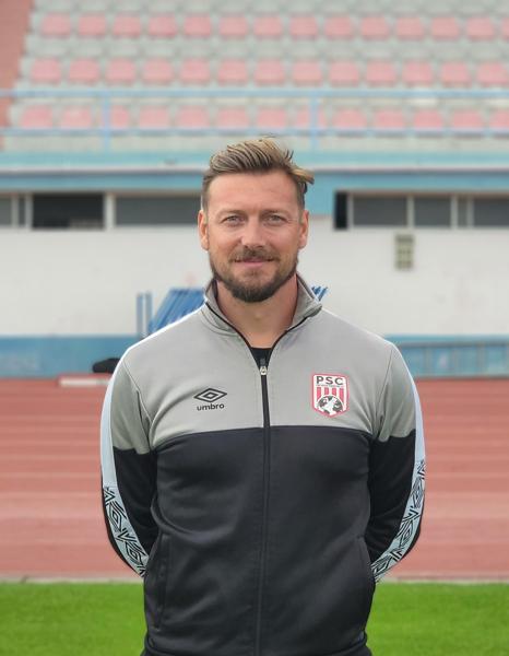 2024 Attending Coach Profile: Lee Holmes