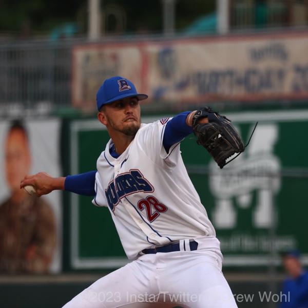 Boulders Hit Three Homers, Beat Greys in Series Opener