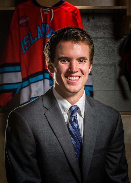 Robbins heading to Maine