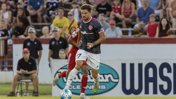 League One veteran Ryan Sierakowski returns to Richmond