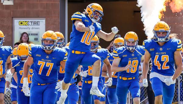 Hilltops Win Prairie Conference
