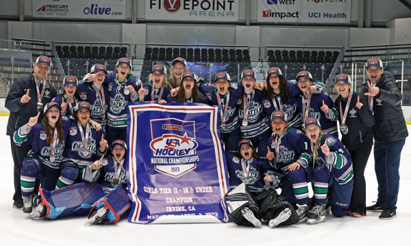 Sno-King Jr. Thunderbirds Take 16U Title After Fast Start