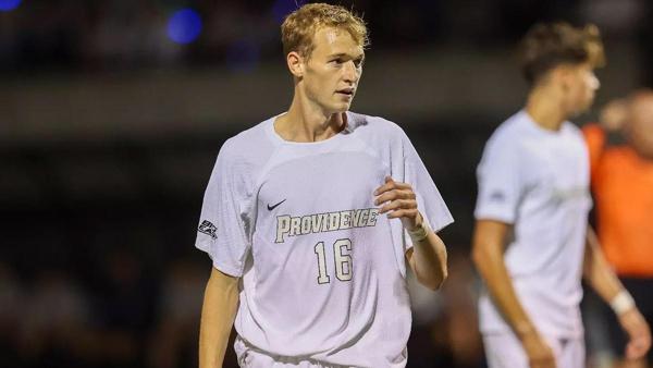 Rhode Island signs local product Cole Dewhurst to pro deal