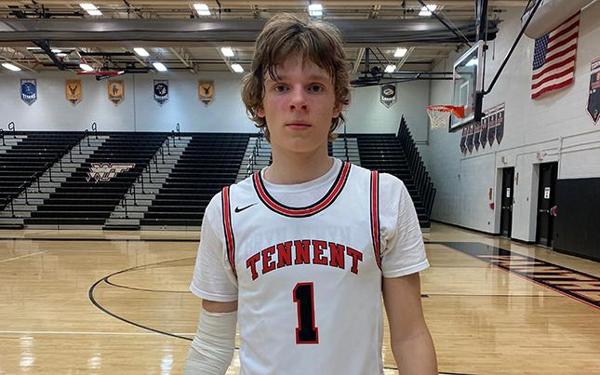 William Tennent holds off Cheltenham to clinch share of SOL Freedom title