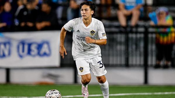 Charleston Battery add attacking full back Josh Drack