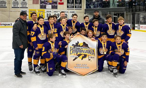 Champions crowned at Thanksgiving Extravaganza