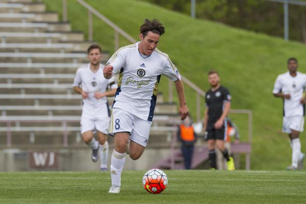 Zandi signs with Bethlehem Steel