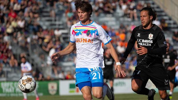 Miami FC signs defender Alejandro Mitrano