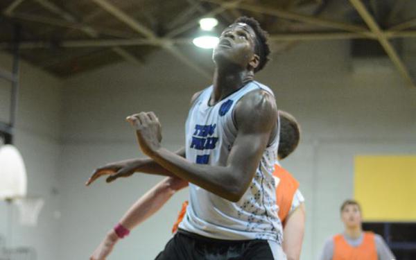 Ochefu realizes Division I dream with Stony Brook commitment