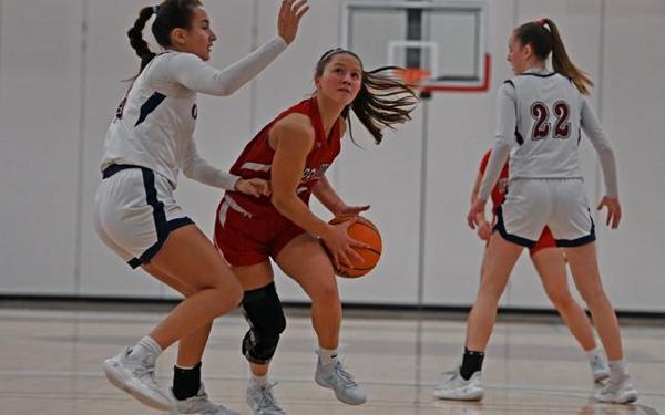 Ngo, Coleman teaming again at Upper Dublin, help take down O'Hara