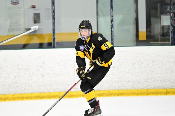 Seery Commits to Franklin Pierce