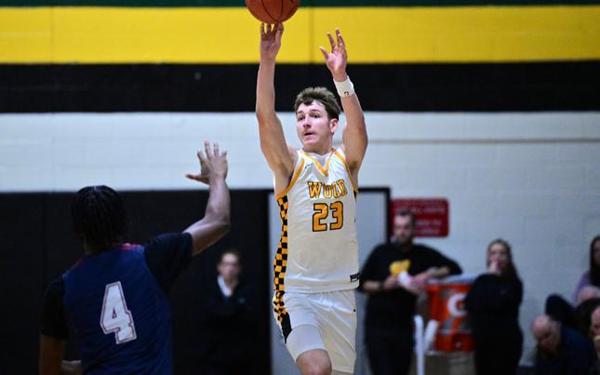 MacAdams continues clutch shooting as Archbishop Wood downs Cardinal O ...
