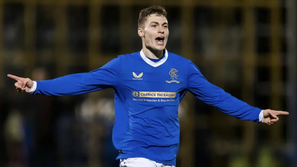 19-year-old Rangers academy product Tyler Pasnik joins FC Naples