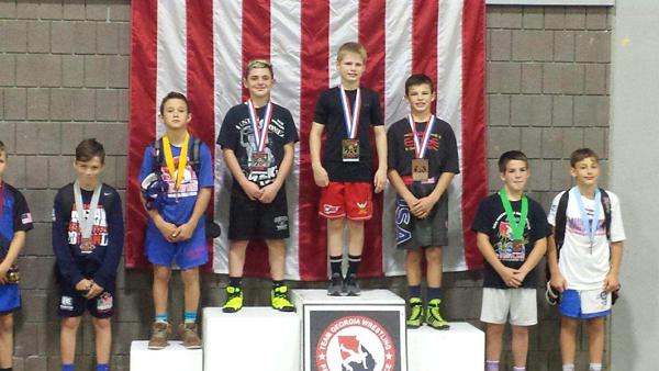 Lonnquist with the Kids National Title