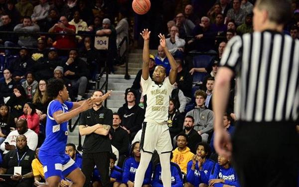 Neumann Goretti edges West Catholic in OT to reach PCL title game