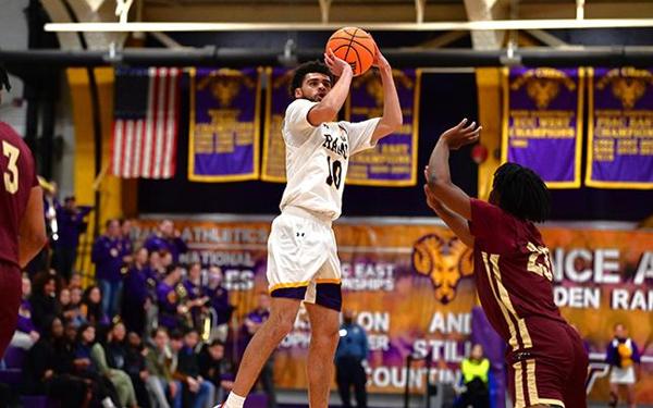 West Chester men beat Kutztown to keep it rolling in PSAC play