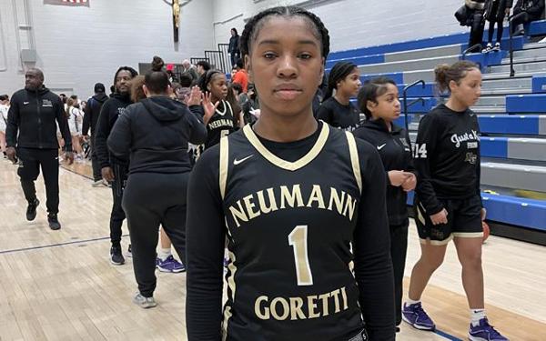 Easley's floor game on display as Neumann-Goretti tops Conwell-Egan