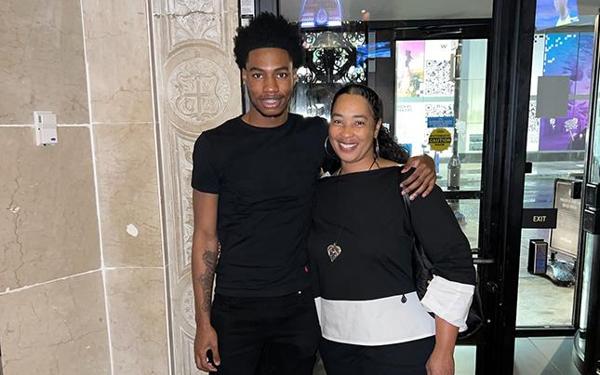 With support from his mother, Jacob Beccles makes Cornell commitment