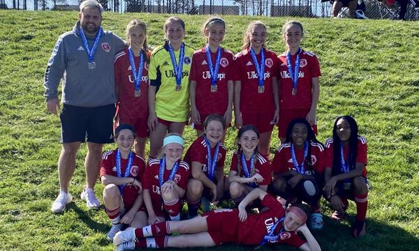 Kickers Girls Smash PWSI Icebreaker