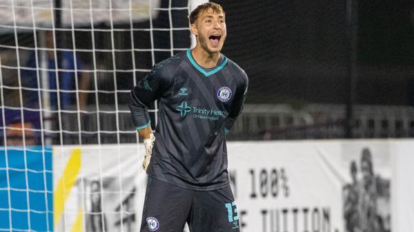 Switchbacks sign goalkeeper Joe Rice