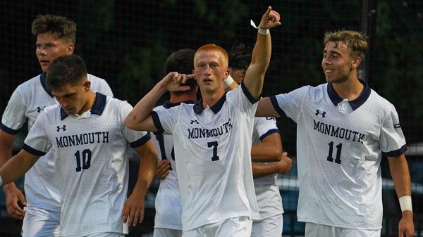 Ben Zakowski joins Greenville on first professional deal