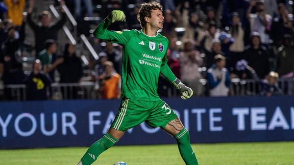 Hartford Athletic adds young goalkeeper Brooks Thompson