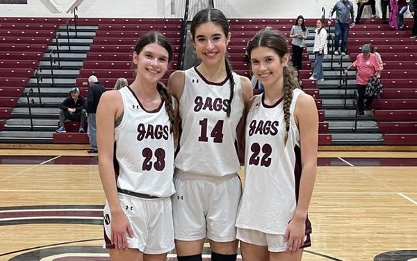 Adamski sisters help Garnet Valley beat Villa Joseph Marie