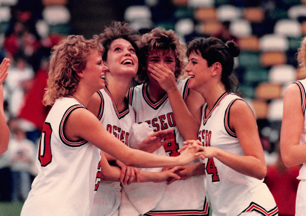 Osseo Prepares to Celebrate 1989 State Title Team