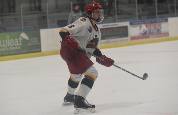 Barry Commits to Nichols College