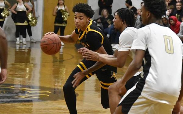 Archbishop Wood puts together statement win at Neumann-Goretti