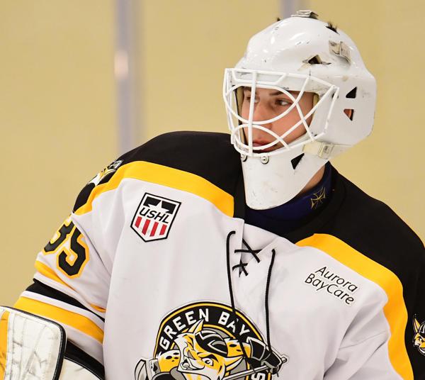 Junior Notebook: Evan Fear’s First Career Shutout Boosts Gamblers in Win